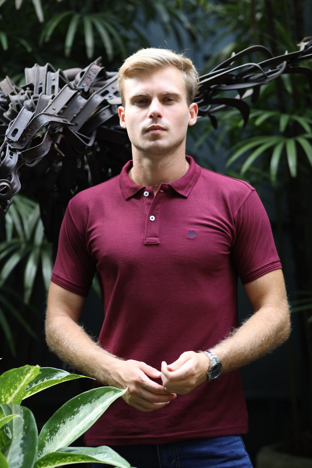 Maroon Collar T-Shirt – The Garage